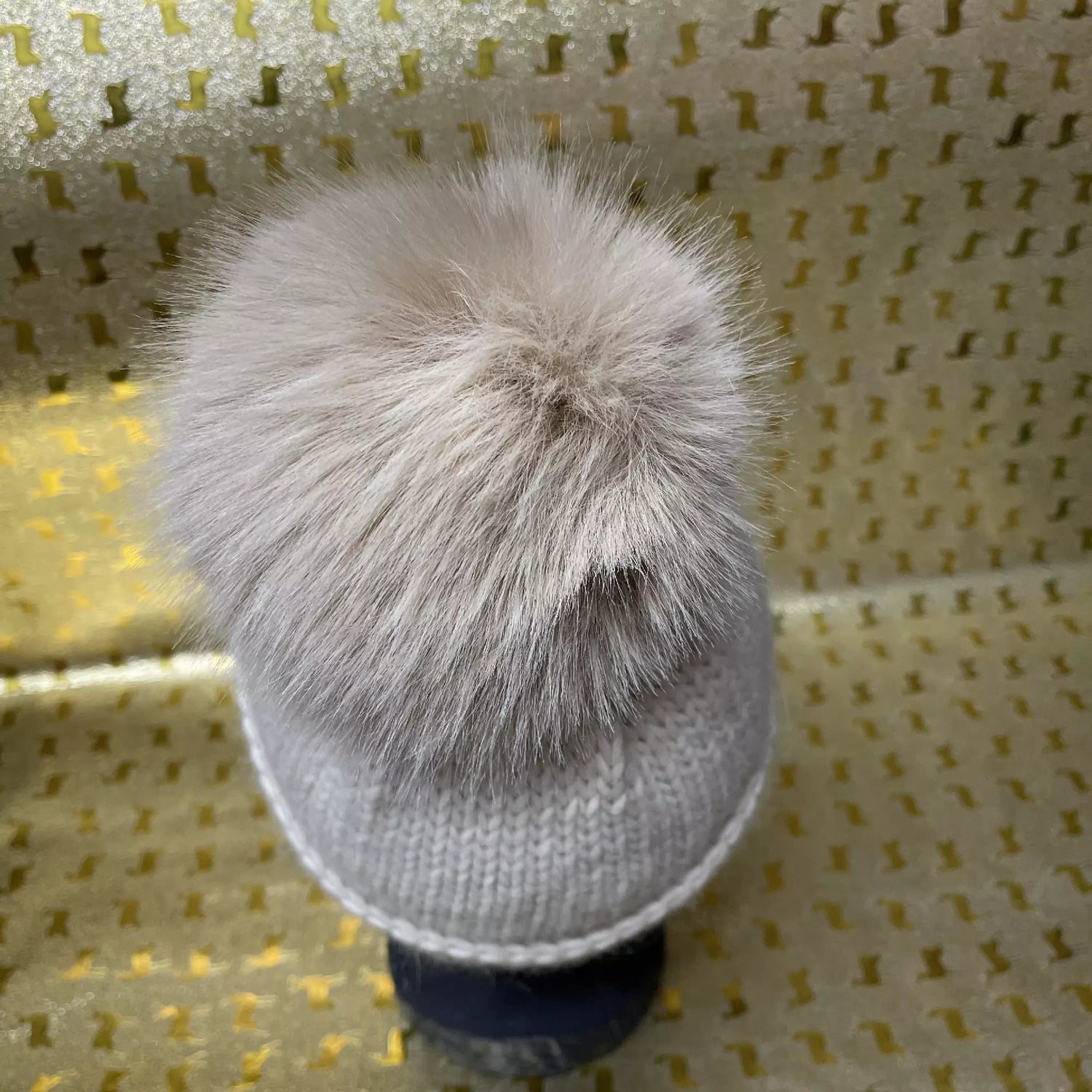 Strickmütze aus Alpaka - Handgestrickt mit abnehmbarem Bommel ...